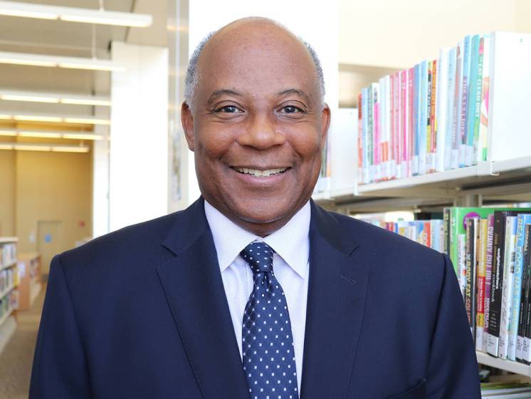 Library District’s Fred James gets financial leadership award | Las ...