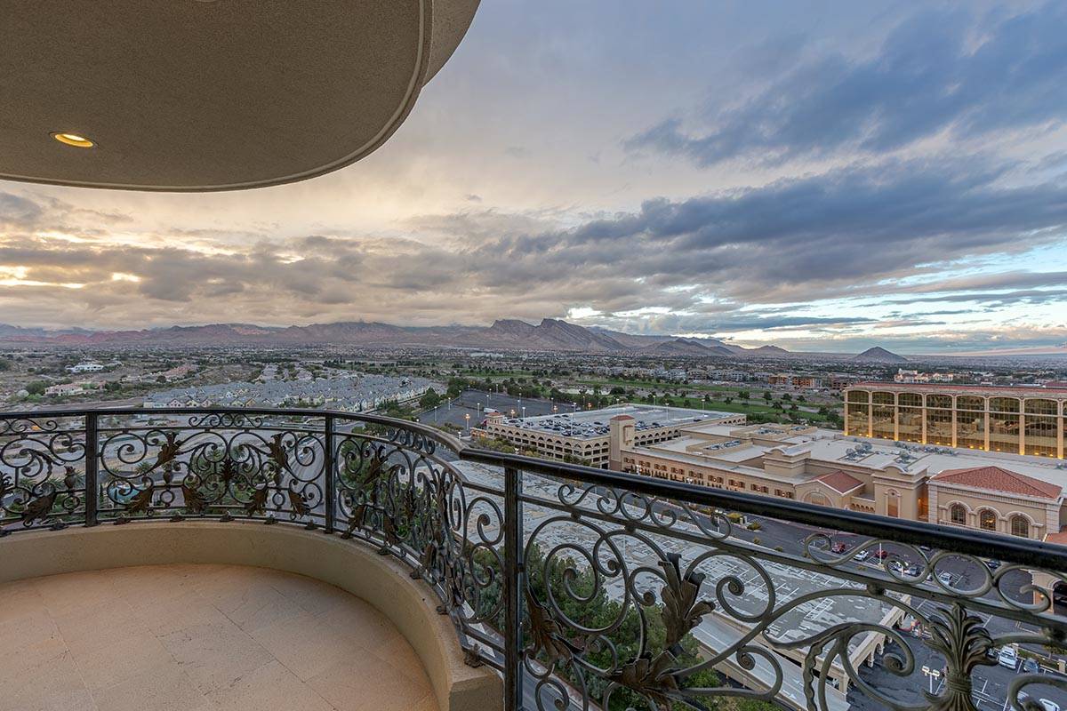 One Queensridge Place penthouse tops condo sales for midyear | Las ...